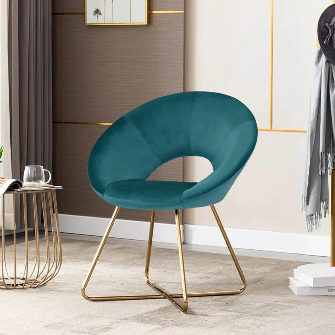 Edgy Shell Shaped Blue Lounge Chair — All India Decor